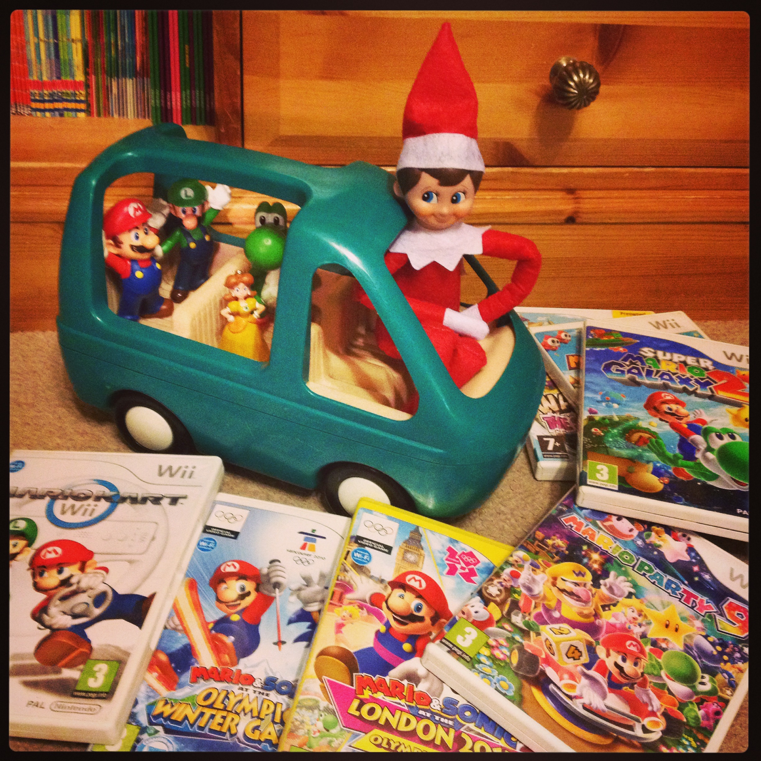 ELF ON THE SHELF: six years of elf antics remembered + photos – Rhubarb ...
